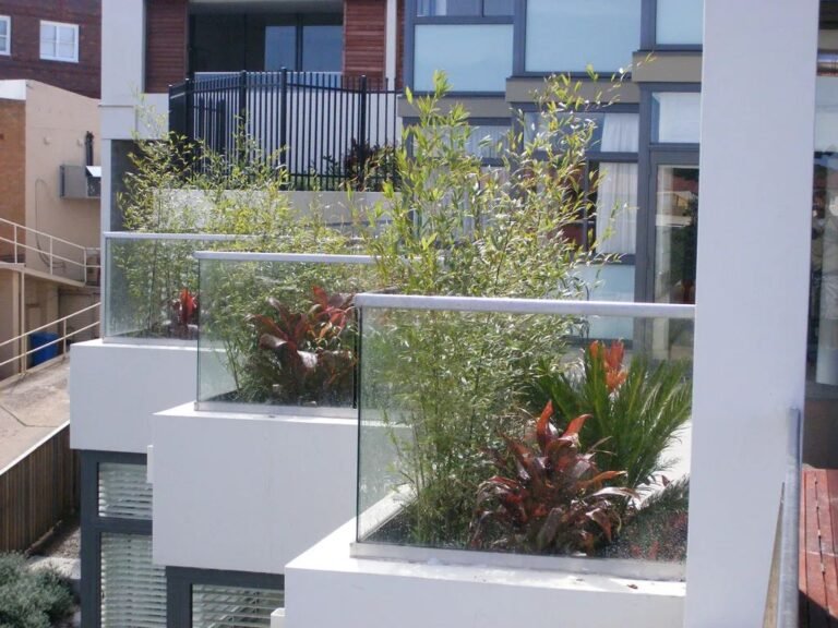 20 Modern Glass Balcony Design Ideas - Trendy Residence