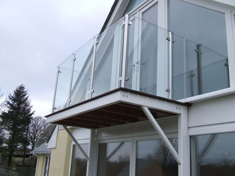 20 Modern Glass Balcony Design Ideas - Trendy Residence